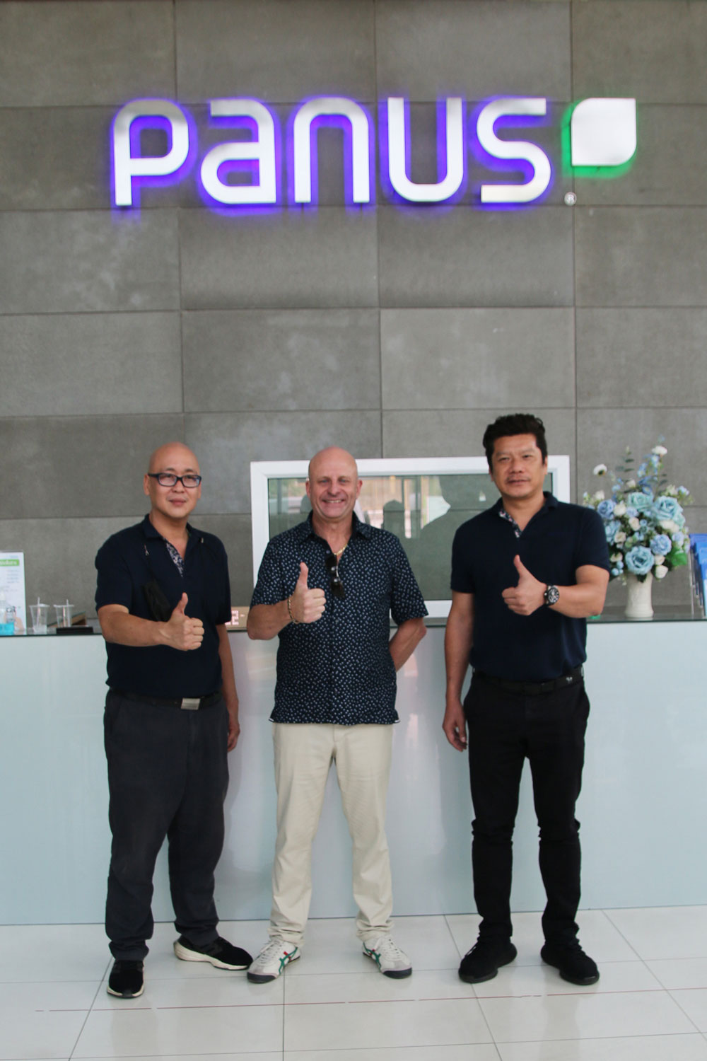 Dropdecks to Australia - Panus